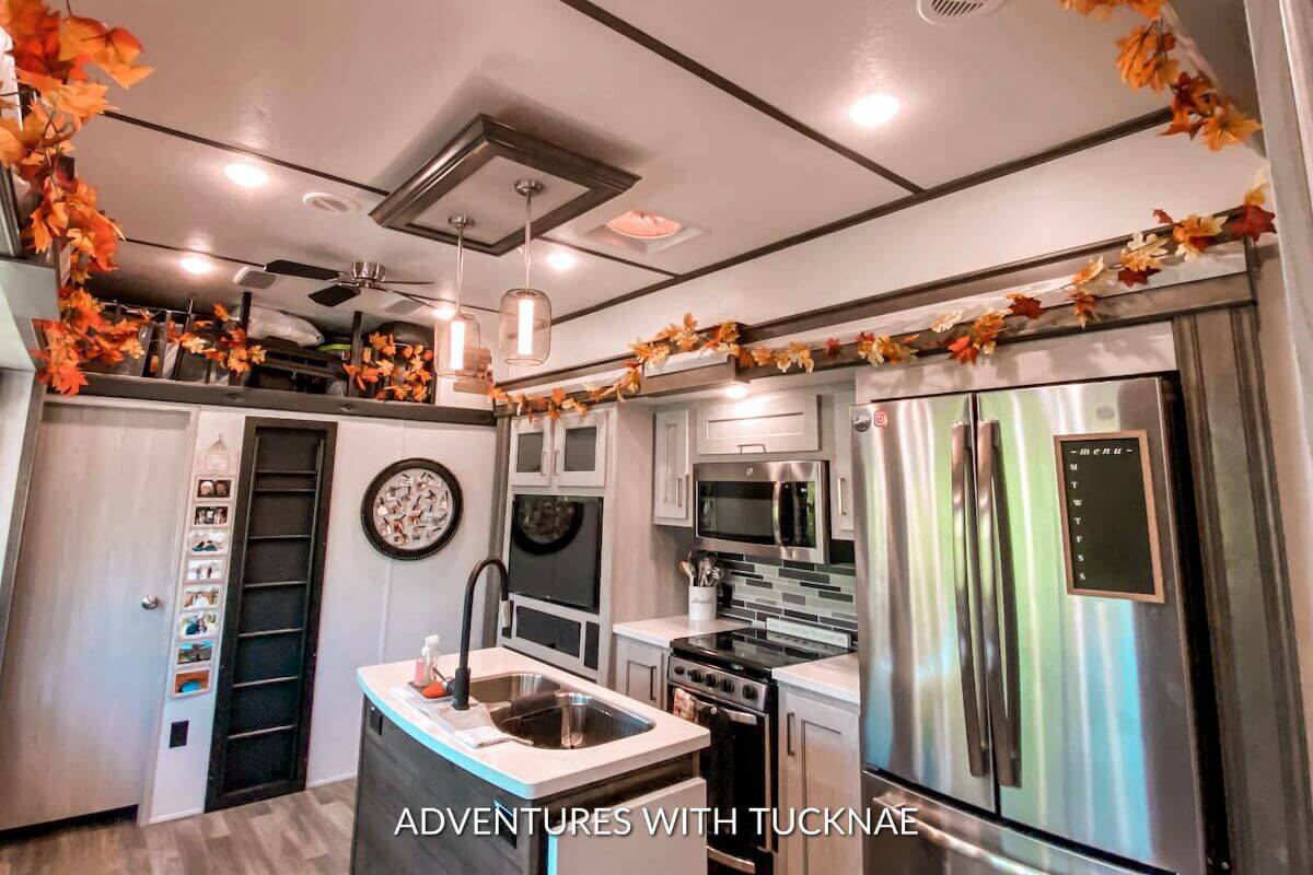 Fall RV Decor: How to Decorate Your RV For Fall on a Budget